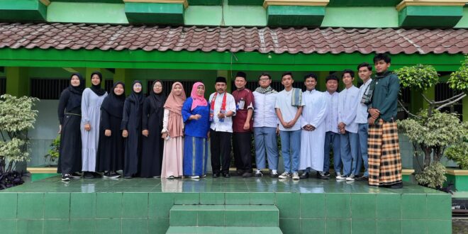 JUMAT ROHANI – SMAN 104 Jakarta